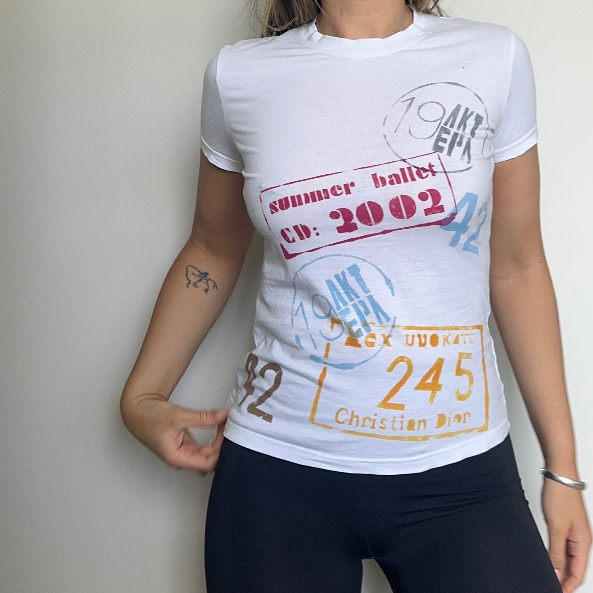 Dior 'DIOR ADDICT' Stamp Tee – Guzzi Archive